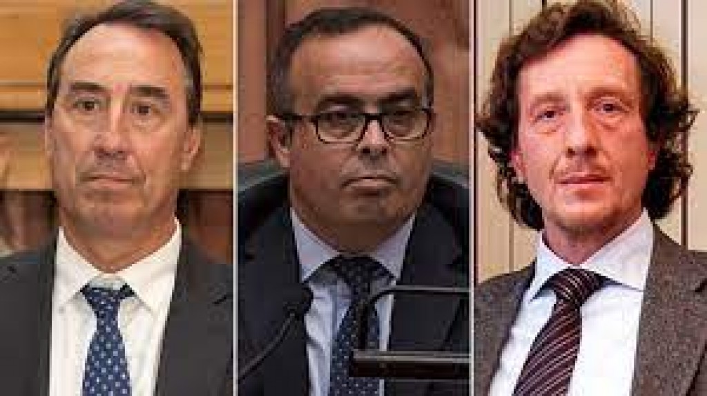 CONFIRMARON A LOS JUECES RECUSADOS POR CFK Y ARRIBAS PARA SEGUIR EN LA CAUSA POR PRESUNTO ...