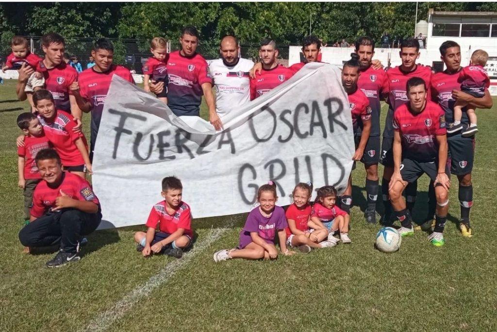 GENERAL ROJO GOLEÓ Y POR AHORA ESTÁ CLASIFICADO