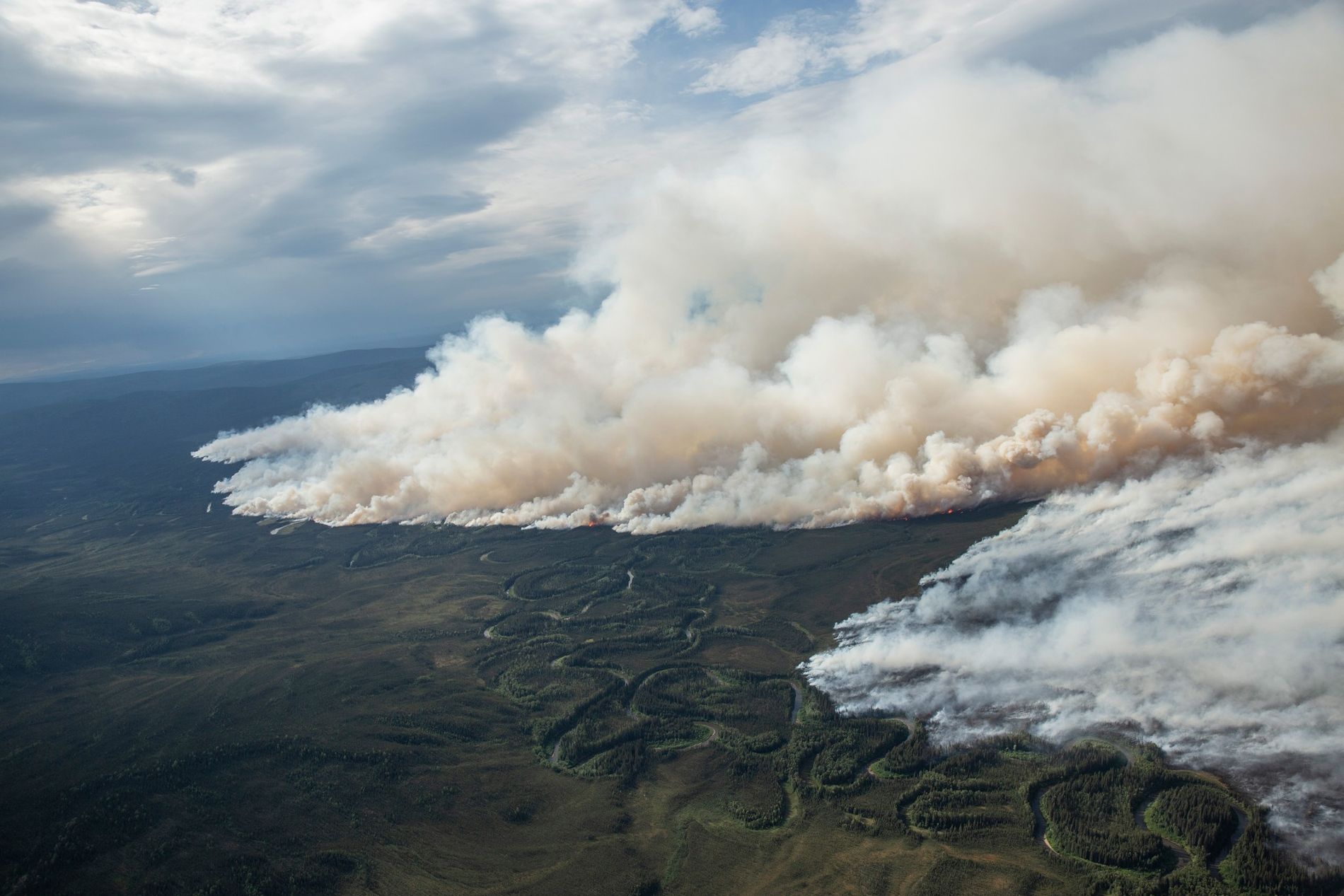 ALERTA ANTE LA PRESENCIA DE HUMO POR LOS FOCOS DE INCENDIOS