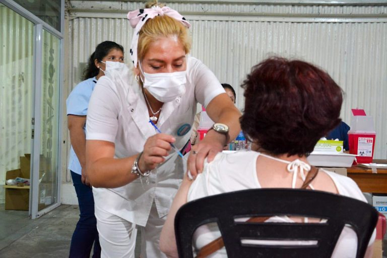 LLEGA LA VACUNA ARGENTINA CONTRA EL COVID-19