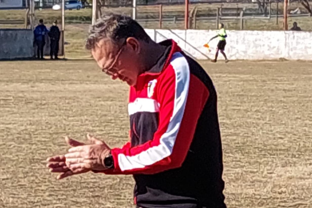 CÉSAR VAIOLI ES EL NUEVO DT DE DEFENSORES | Diario El Norte, San Nicolás.
