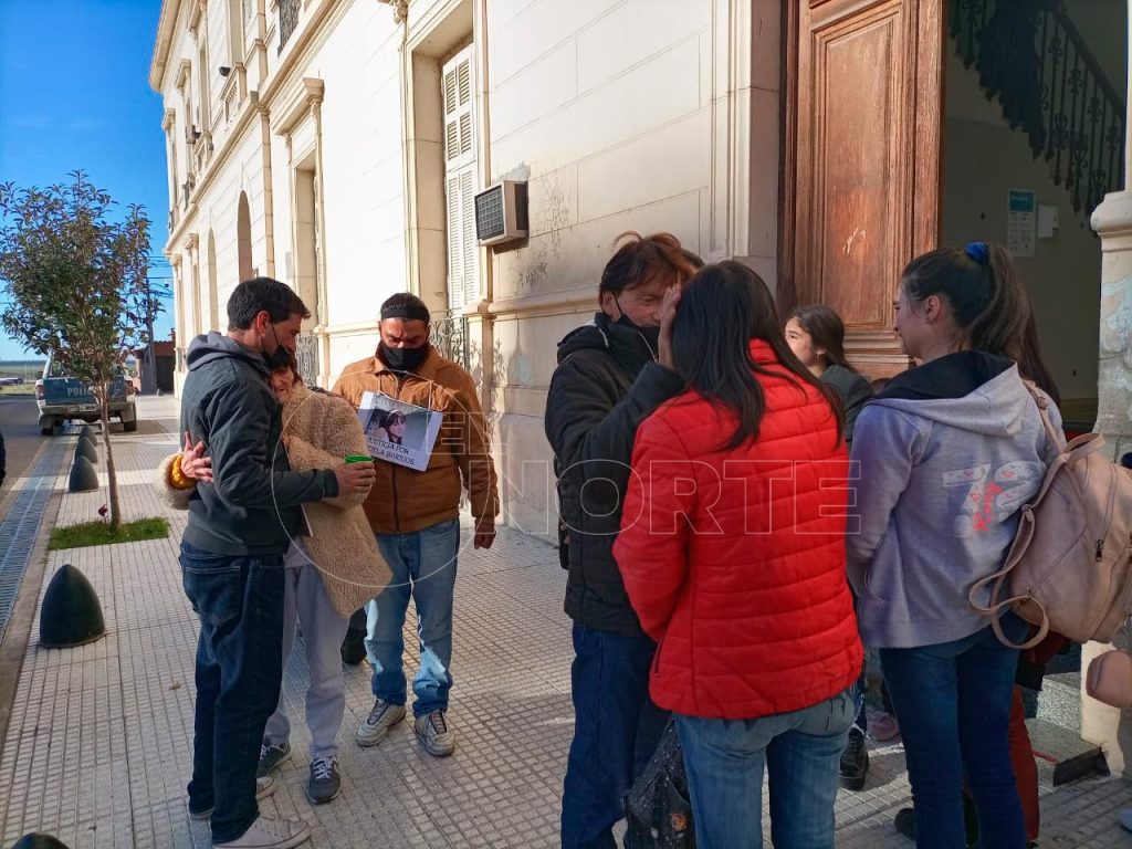 FEMICIDIO DE LEONELA BARRIOS: LA JUSTICIA POPULAR DECLARÓ CULPABLES A ...