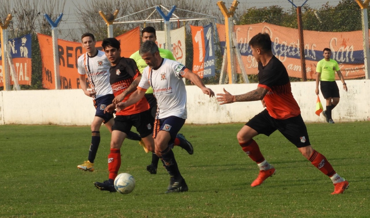 REGATAS Y MATIENZO VAN POR EL PASE AL REGIONAL