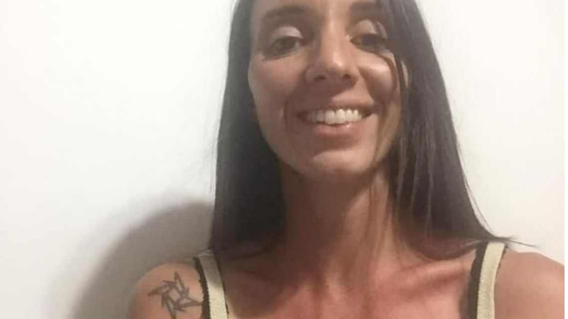 CAMPANA: UNA MUJER SACÓ A PASEAR A SU PERRO Y APARECIÓ DESCUARTIZADA Y ...