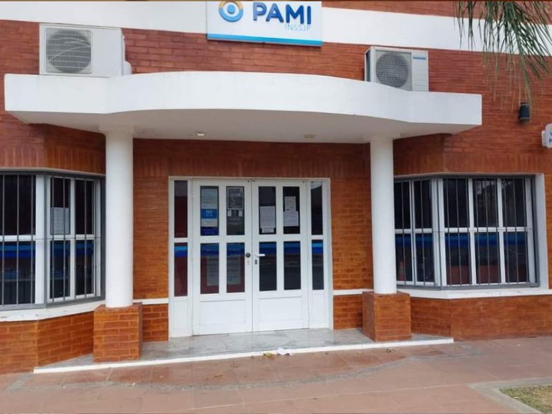 Evitan el cierre de la oficina de PAMI en Pérez Millán | Diario El Norte - San Nicolás
