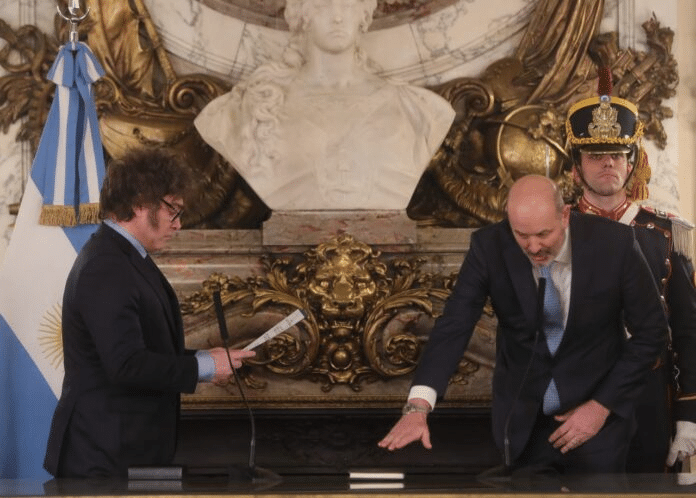 Sturzenegger develó quienes lo acompañarán en el nuevo ministerio ...